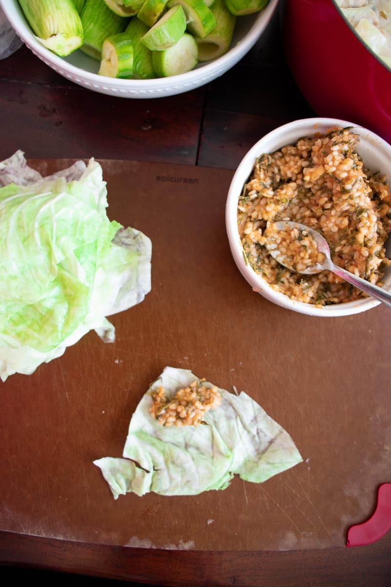 Egyptian Mahshi Crumb (Stuffed Cabbage Rolls) - The Matbakh