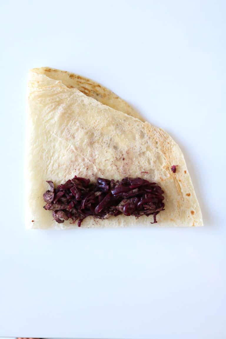 Musakhan Chicken Rolls - The Matbakh