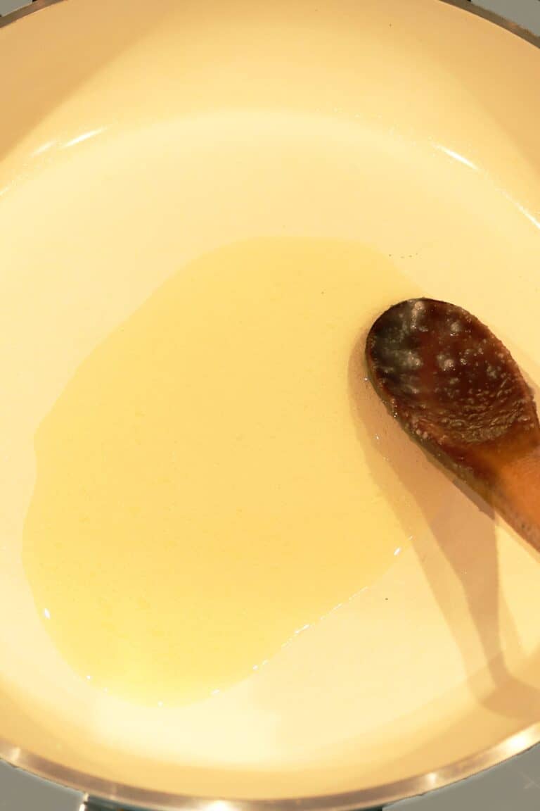 Syrian Semolina Porridge (Mamouniyeh) - The Matbakh