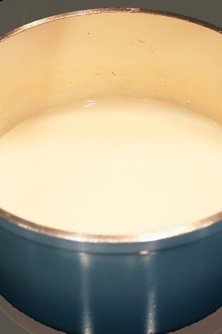 Syrian Semolina Porridge (Mamouniyeh) - The Matbakh