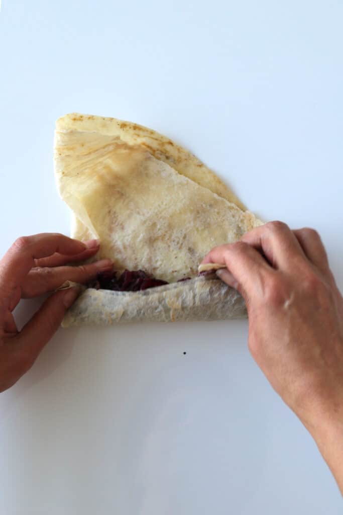 Musakhan Chicken Rolls - The Matbakh