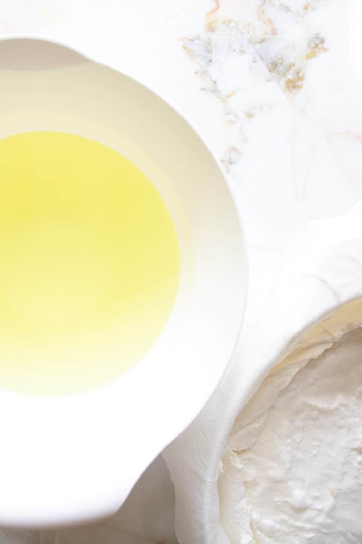 Homemade Labneh Dip From Milk - The Matbakh