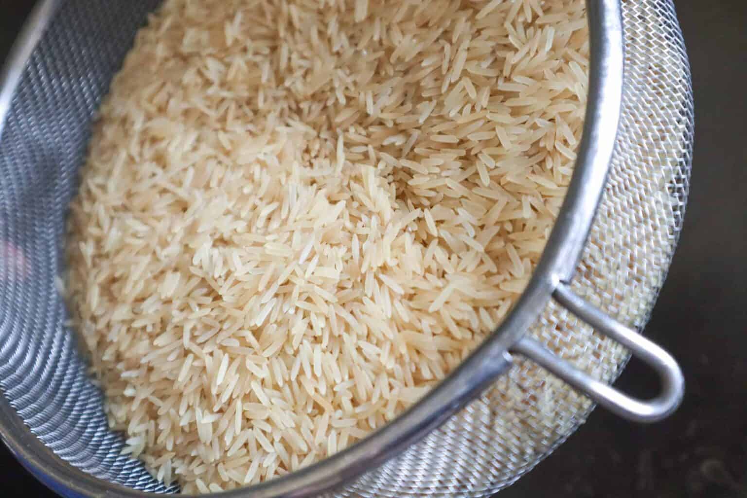 Lebanese Chicken and Rice (Riz a Djej) - The Matbakh