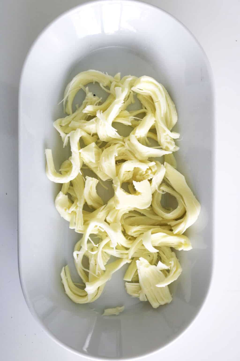 Fried Cheese and Za'atar Spring Rolls - The Matbakh