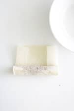 Fried Cheese and Za'atar Spring Rolls - The Matbakh