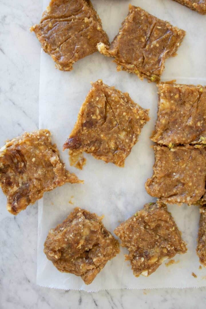 Homemade Larabars (4 Variations) - The Matbakh