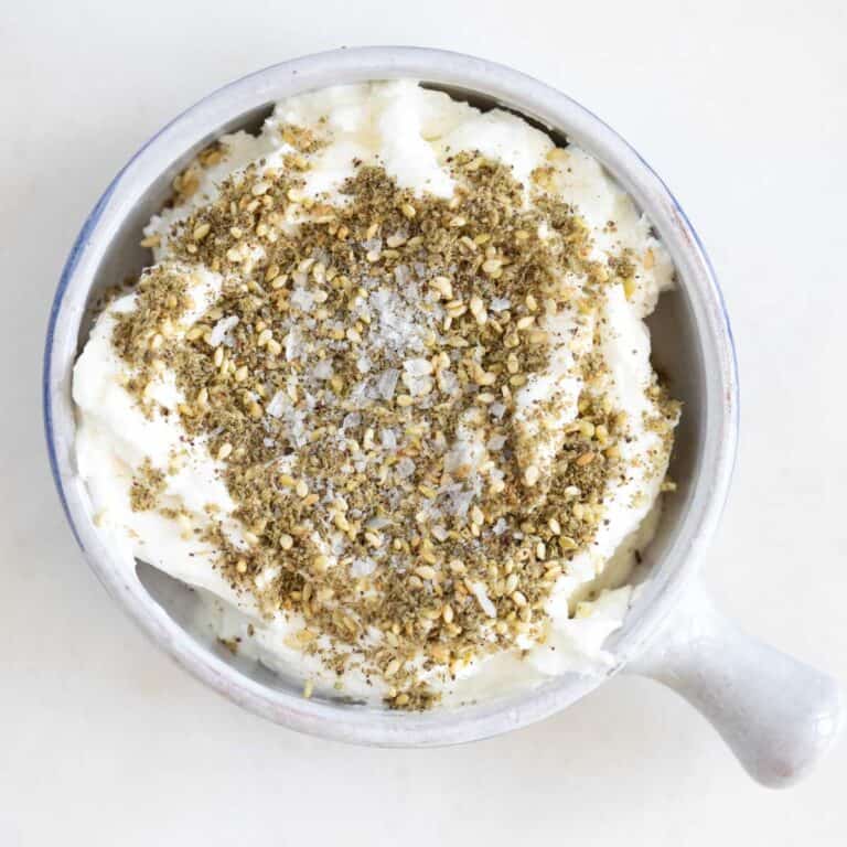 Labneh With Za'atar and Olive Oil - The Matbakh