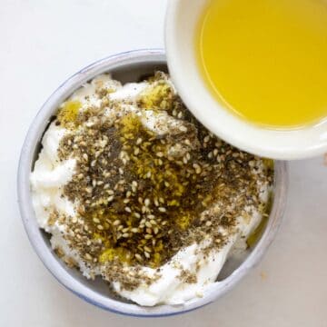 Labneh With Za'atar and Olive Oil - The Matbakh