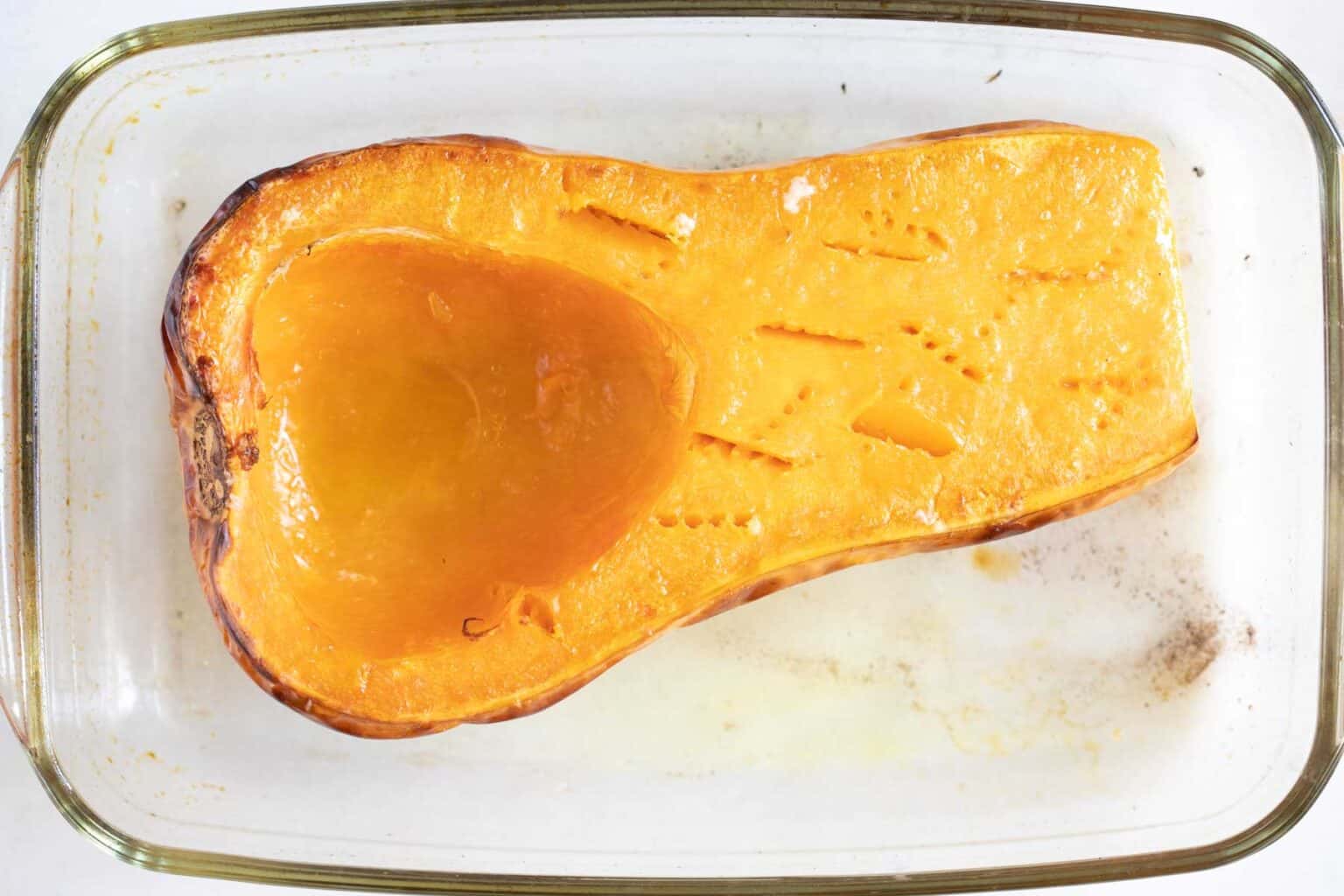 Roasted Butternut Squash Halves - The Matbakh