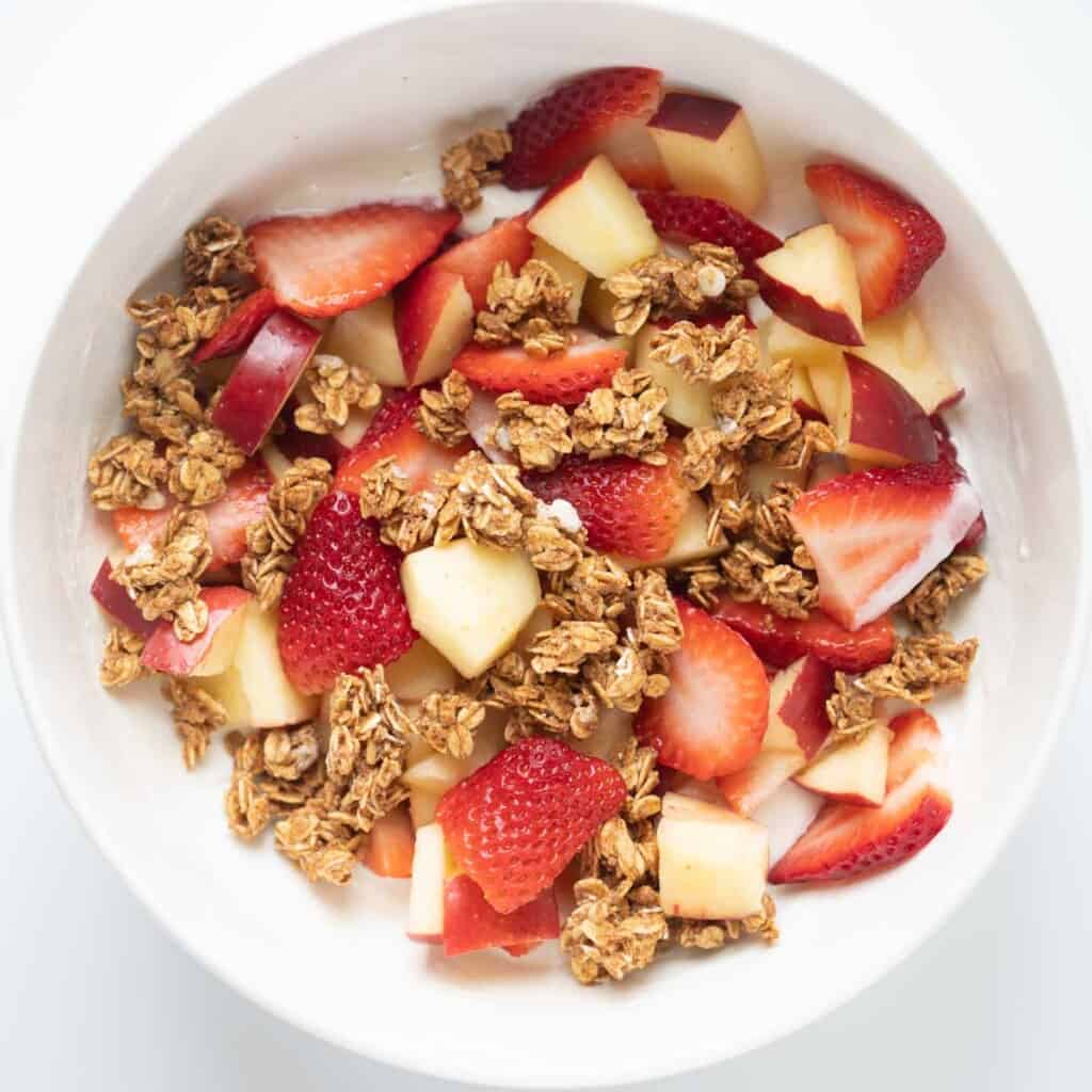 Greek Protein Yogurt Fruit Granola Bowls - The Matbakh