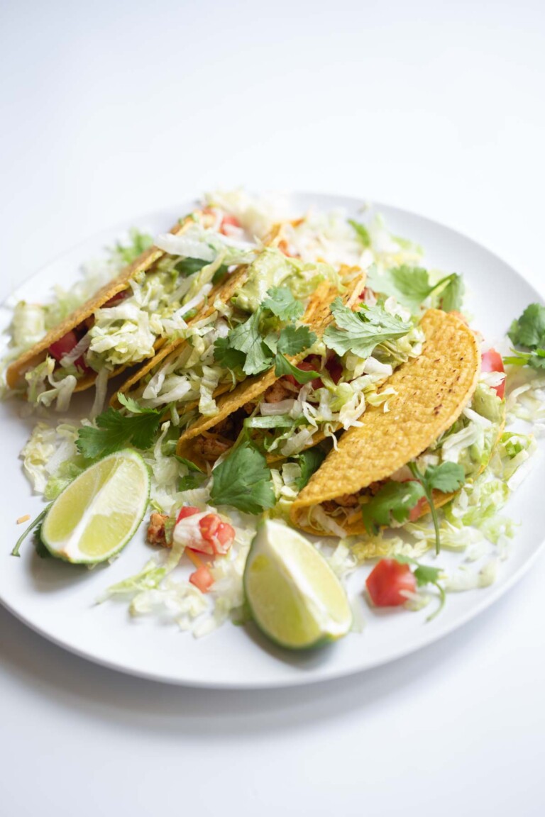 Easy Lean Ground Turkey Tacos - The Matbakh