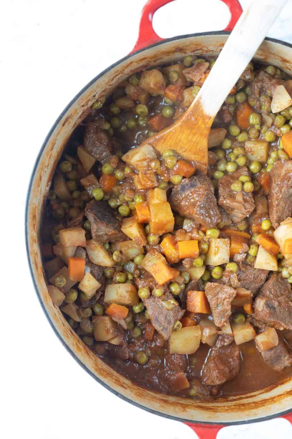 Bazella Pea Stew with Meat Chunks - The Matbakh